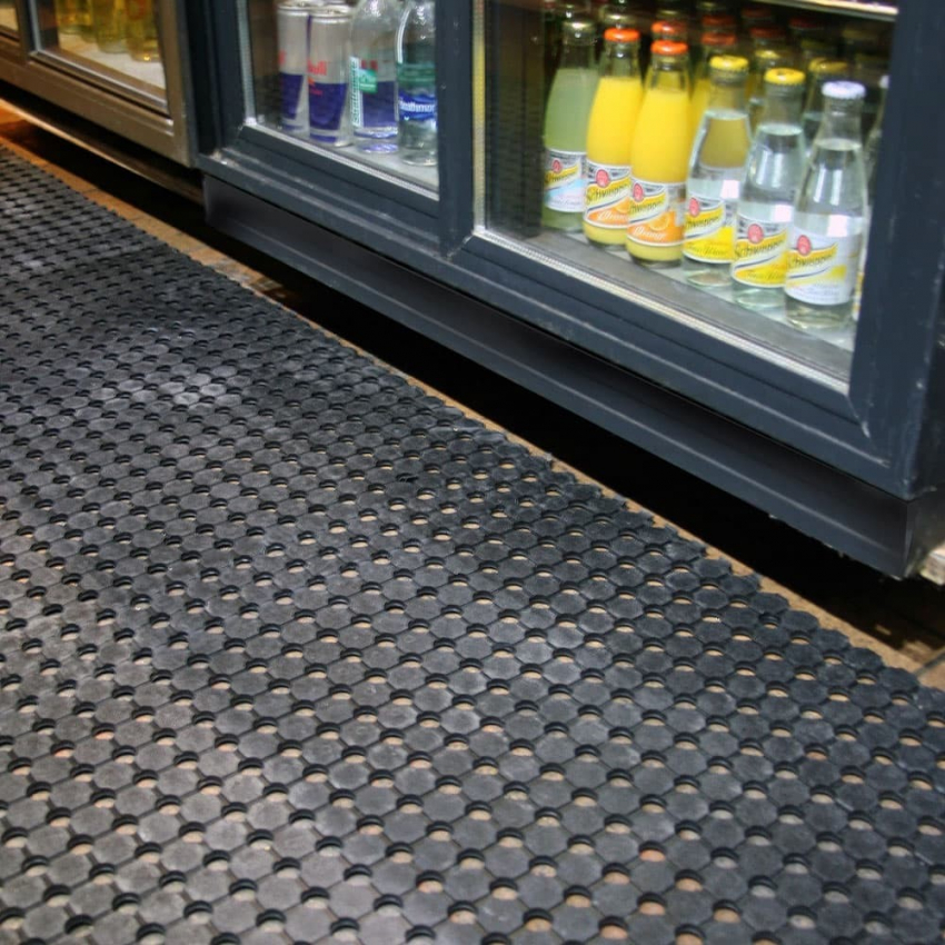 Tapis caoutchouc en rouleau extérieur | Zones neigeuses | Caillebotis Tapis caoutchouc en rouleau extérieur | Zones neigeuses | Caillebotis