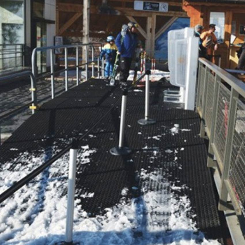 Tapis caoutchouc en rouleau extérieur | Zones neigeuses | Caillebotis Tapis caoutchouc en rouleau extérieur | Zones neigeuses | Caillebotis