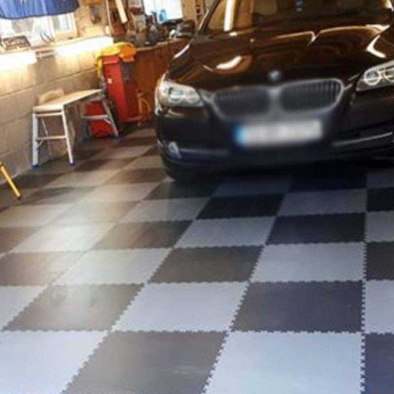 Dalle de sol garage texturée